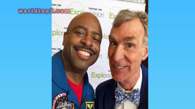 Bill Nye | Biography, Age, Height, Net Worth, Wife, Kids