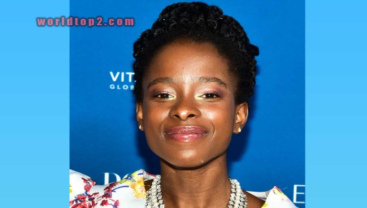 Amanda Gorman | Biography, Age, Family, Net Worth (2023)©