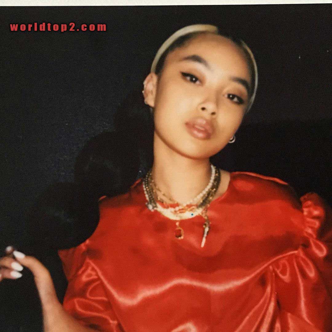 Griff (Sarah Faith Griffiths) | Age, Height, Net Worth, Family