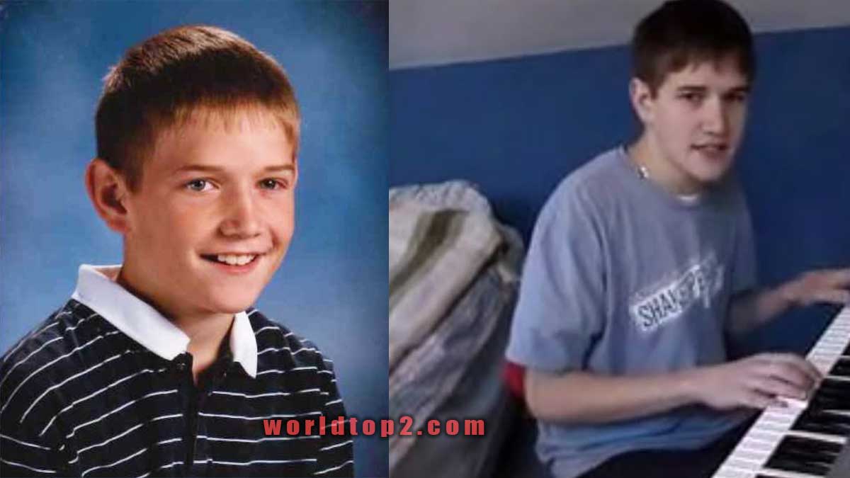 Bo Burnham | Bio, Age, Height, Net Worth (2023), Family