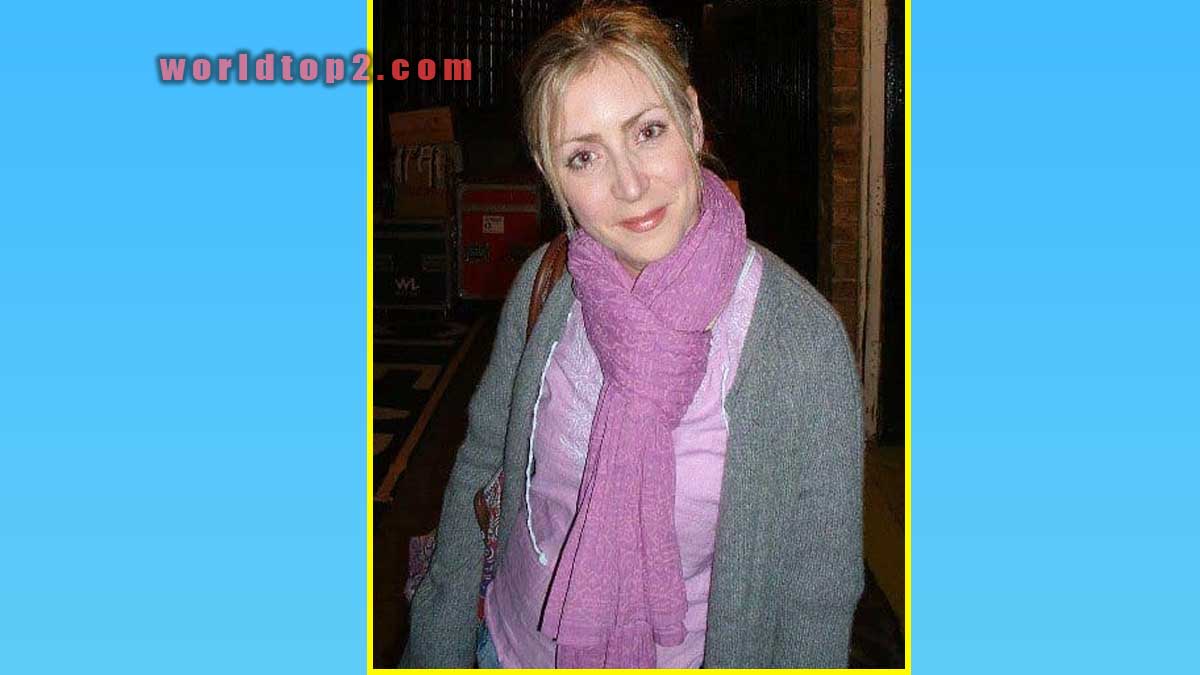 Laura Howard | Biography, Age, Net Worth (2023), Family, Facts