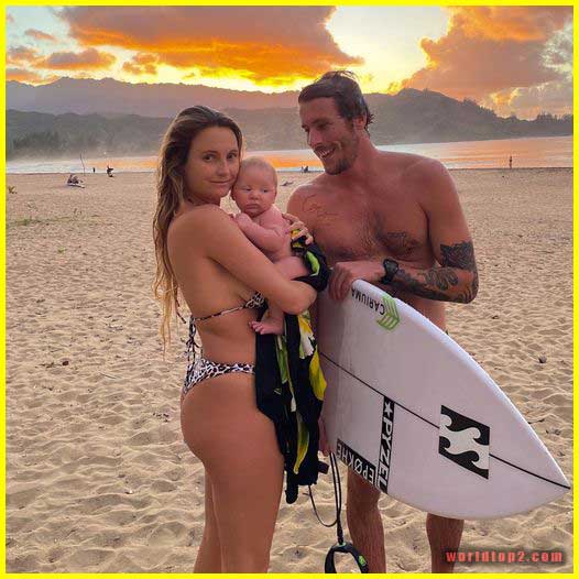 Alana Blanchard | Bio, Age, Net Worth (2023), Family, Kids