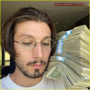 bbno$ | Biography, Age, Height, Net Worth (2023), Family, GF