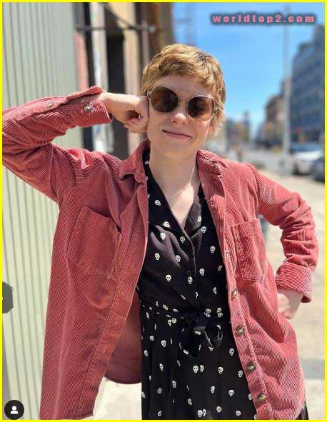 Sophia Lillis | Bio, Age, Height, Net Worth, Family, Facts