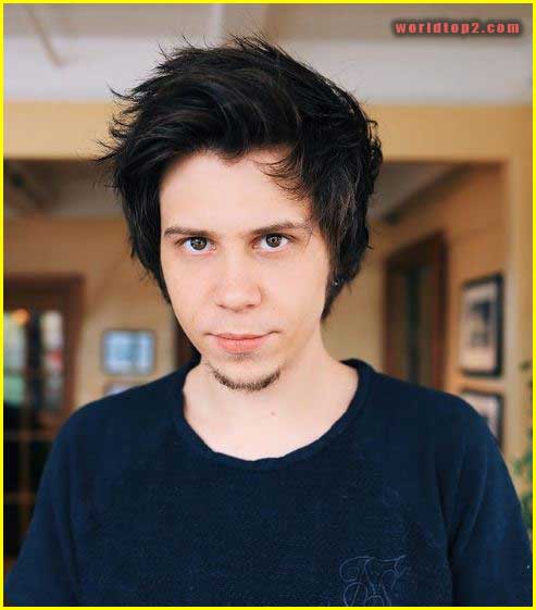 Rubius | Bio, Age, Height, Net Worth (2023), Family, Facts