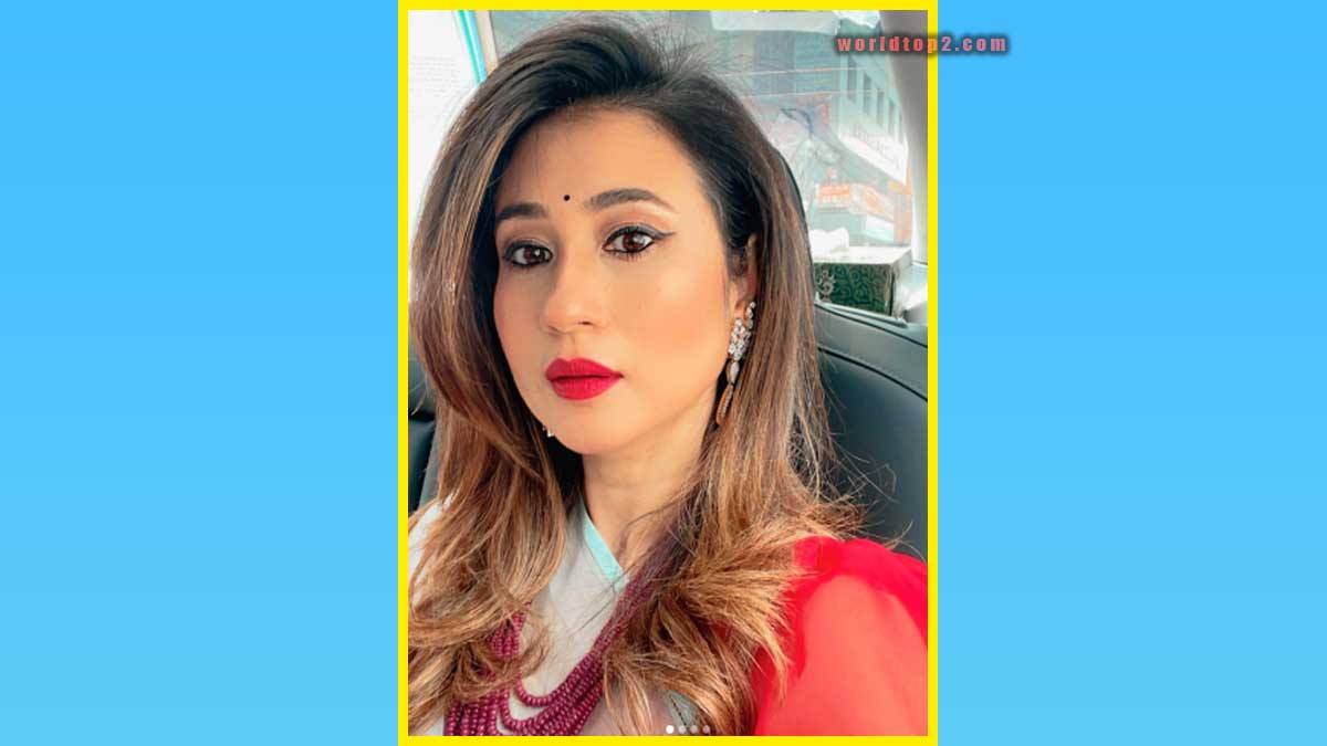 Vidushi Rana | Bio, Age, Husband, Kids, Net Worth (2023)