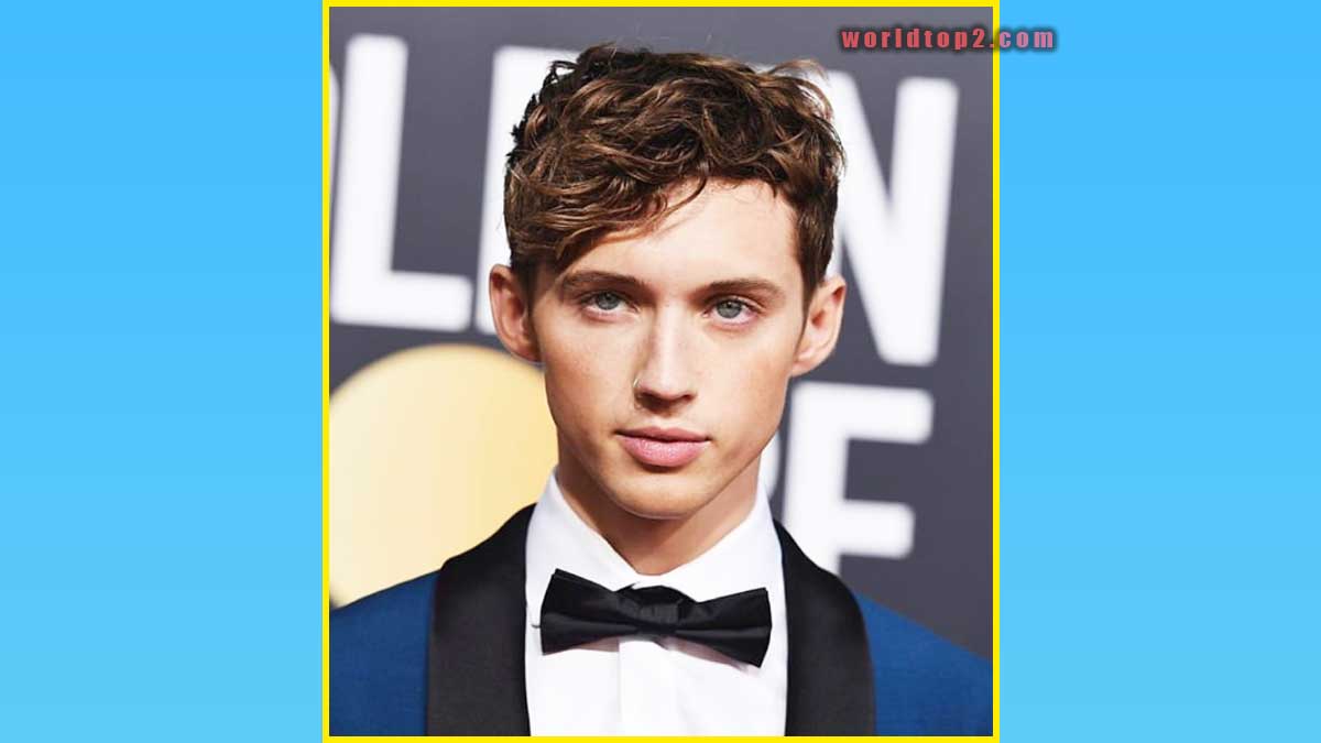 Troye Sivan | Bio, Age, Height, Gf, Net Worth (2023), Facts