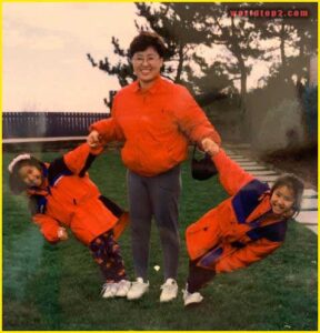 Rose Han | Age, Height, Net Worth (2023), Bf, Family, Facts