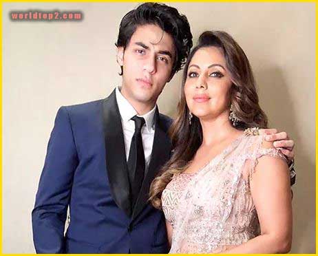 Aryan Khan | Age, Height, Net Worth (2023), Family, Gf, Facts